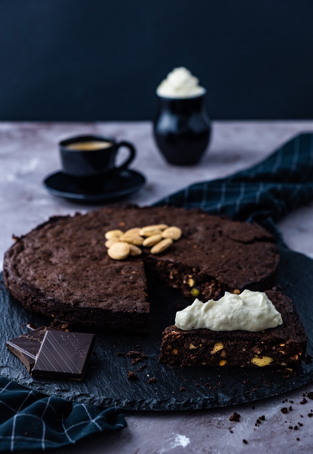 ITALIAN GLUTEN FREE "LA CAPRESE" CAKE - Italian Food & Travel Blog